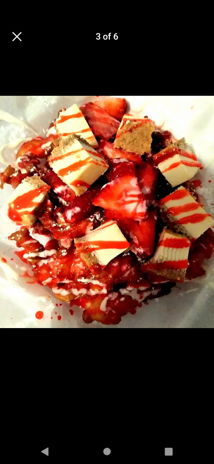 Funnel cake | Luxe Deluxe Delights LLC